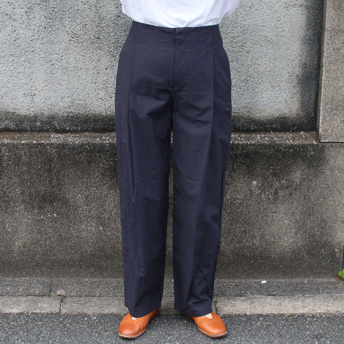 JöICEADDED_Deep Tuck Trousers | Fuzzy Clothed